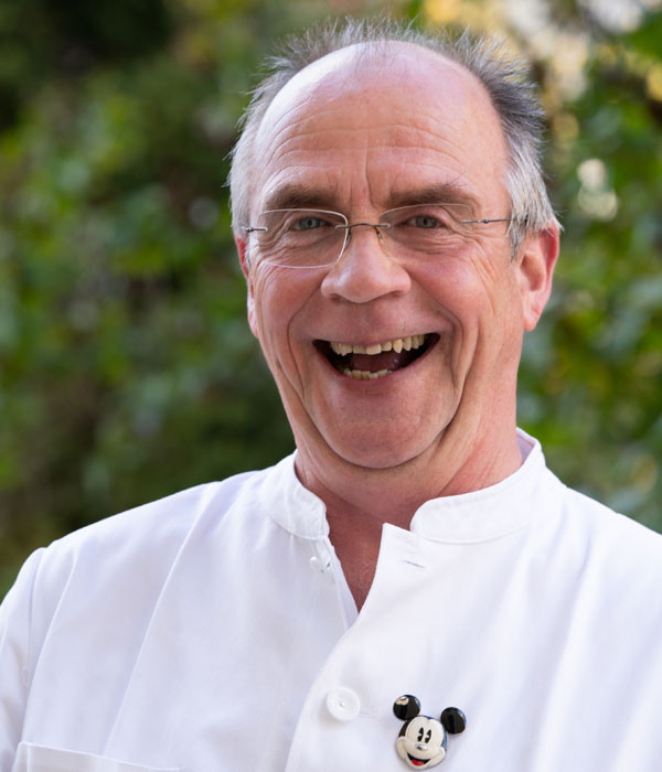 Team | Dr. med. Nils Akkermann